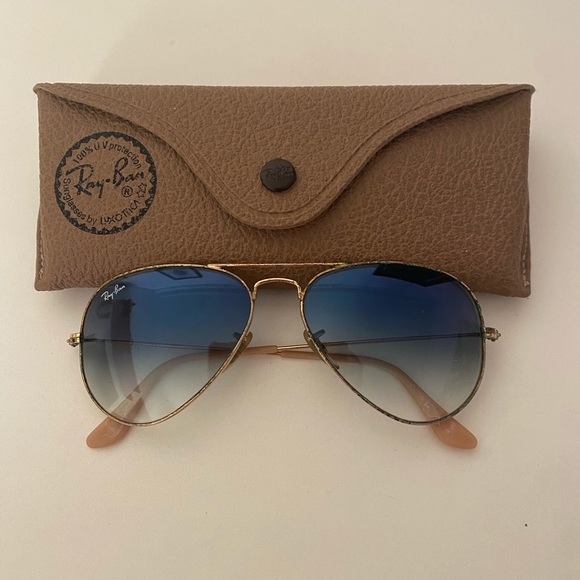 Ray-Ban | Accessories | Ray Ban Aviators Gradient Gold Blue Lense ...